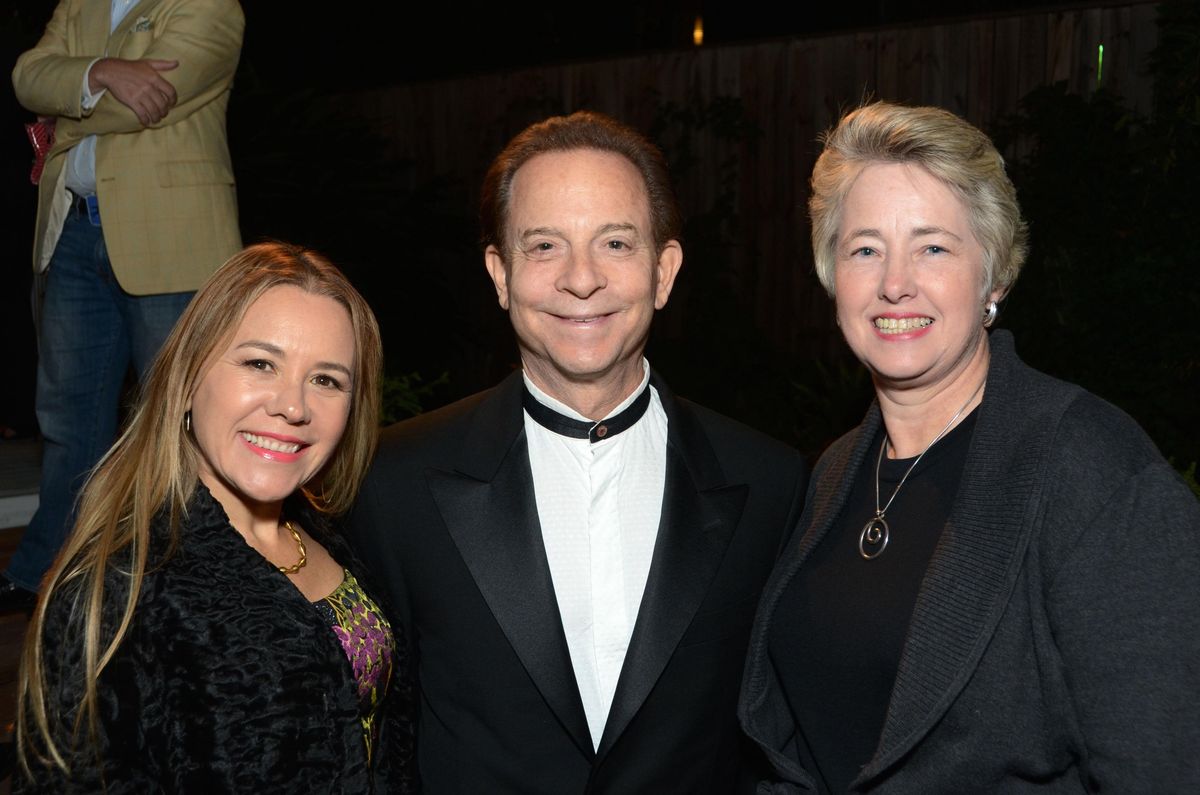 Dr. Penelope Gonzales Marks and Lester Marks, from left, with Mayor ...