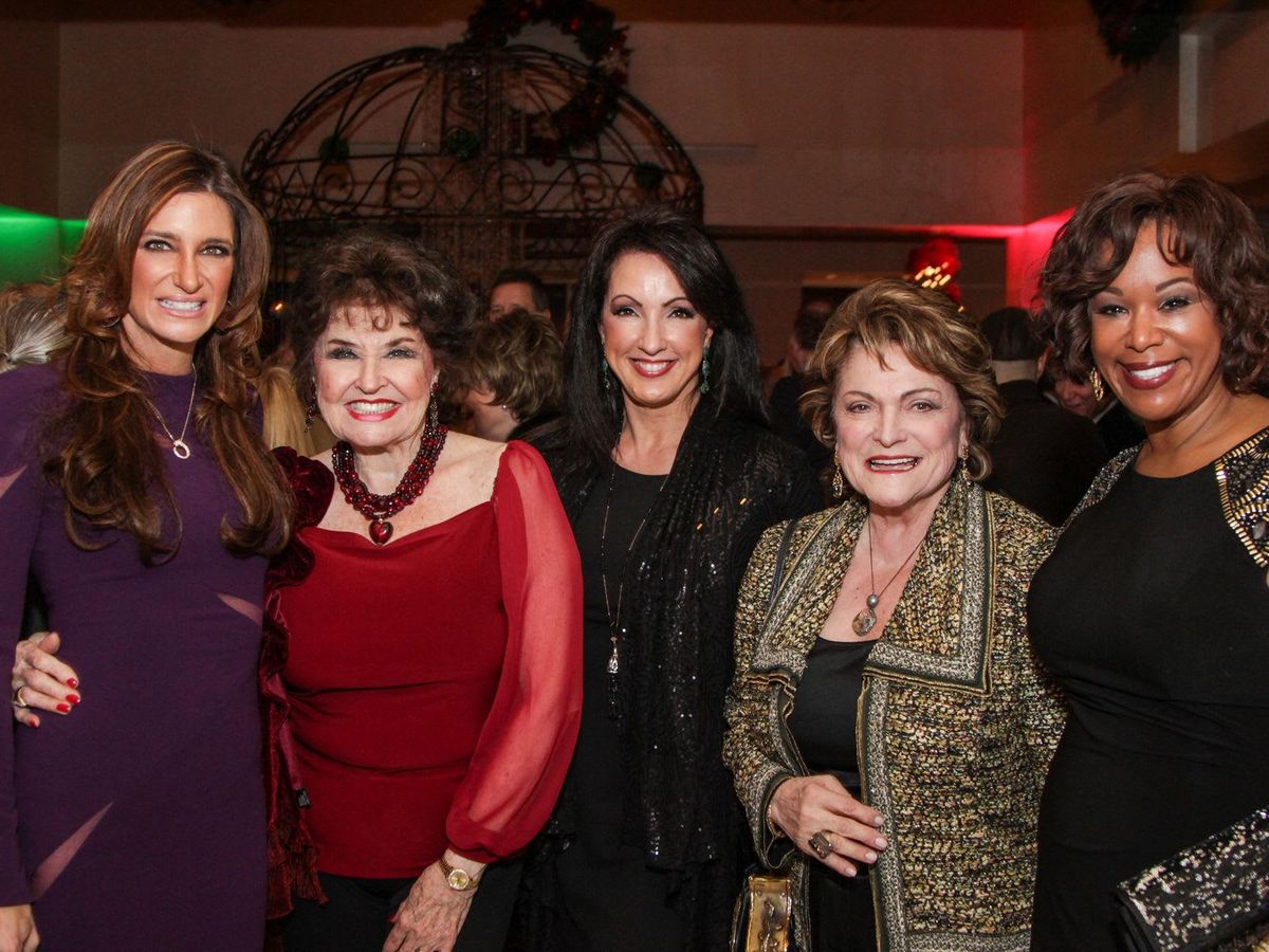 Melissa Mithoff, from left, Warner Roberts, Alicia Smith, Beth Wolff ...