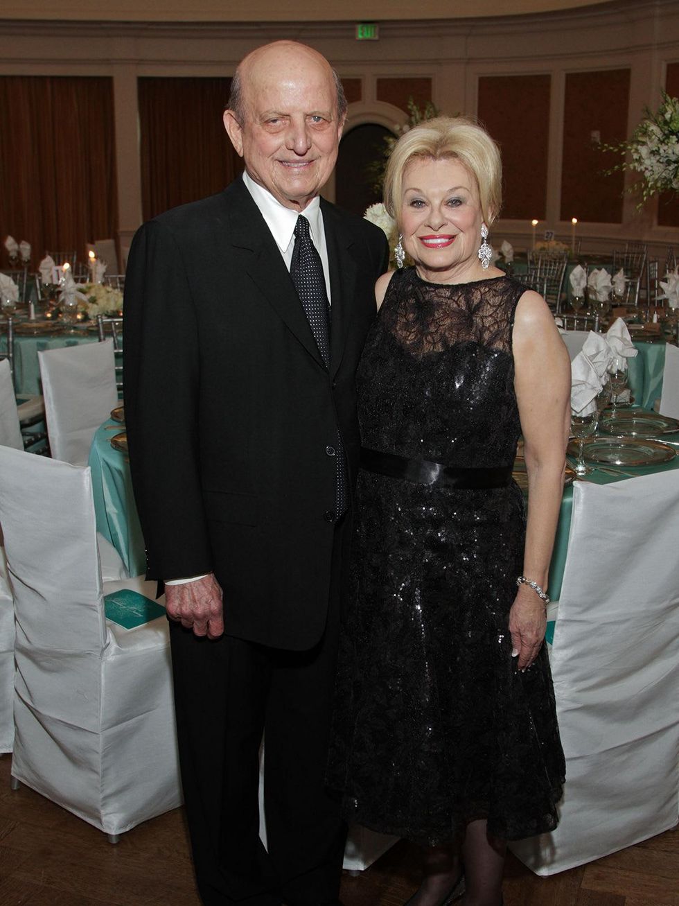 Grammy singer wows Houston humanitarians in a touching River Oaks night ...