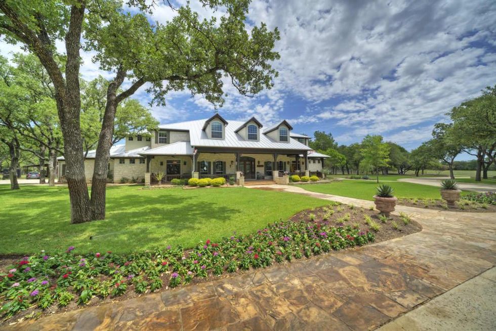 Incredible Hill Country horse ranch near Austin lassoes $9 million ...