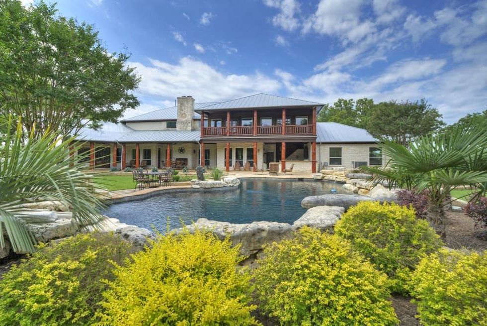 Incredible Hill Country horse ranch near Austin lassoes $9 million ...