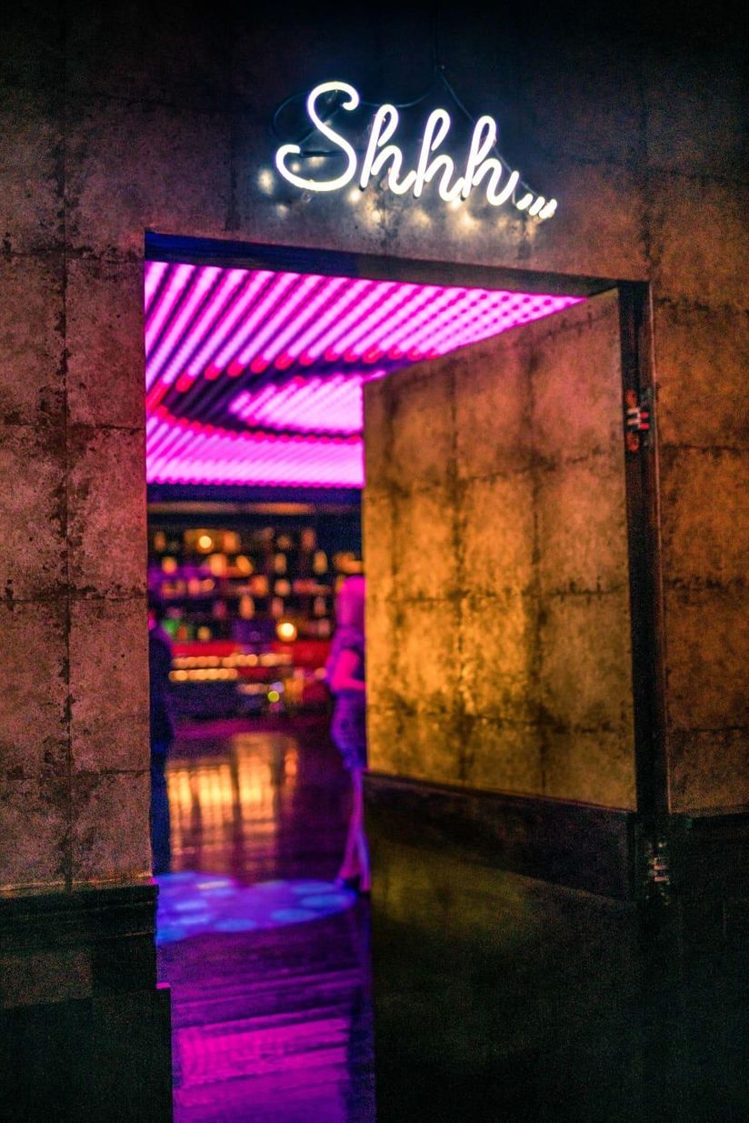 Nightclub Entrance Line