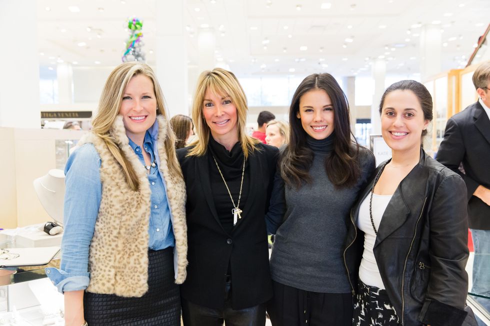 Houston jewelry designer wows fashion crowd with unique collection ...