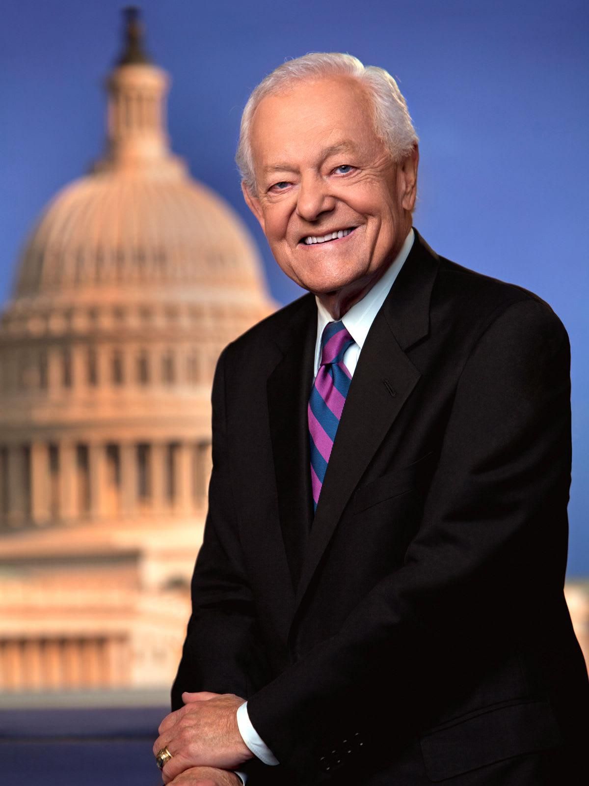 Bob Schieffer returned to the scene of the crime to conduct interviews ...