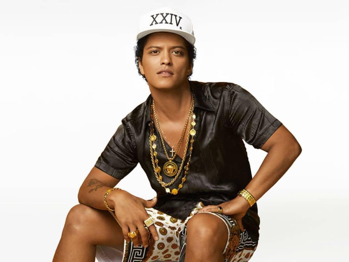 Pop superstar Bruno Mars performs Friday night at Club Nomadic ...