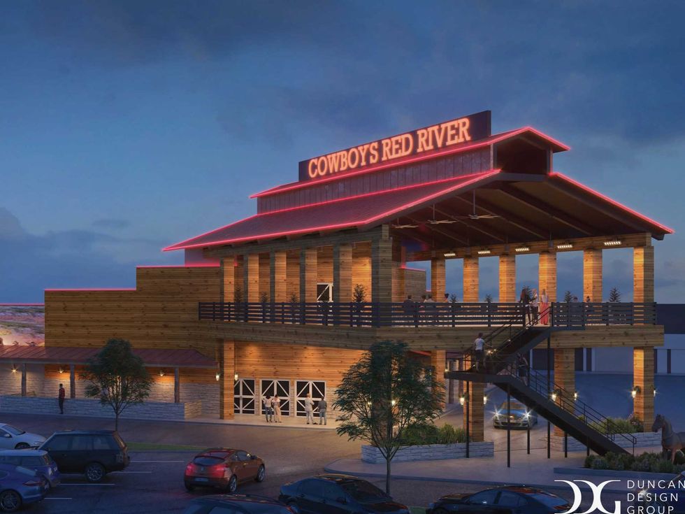 New Texas-sized dance hall and saloon two-steps into Houston mall ...
