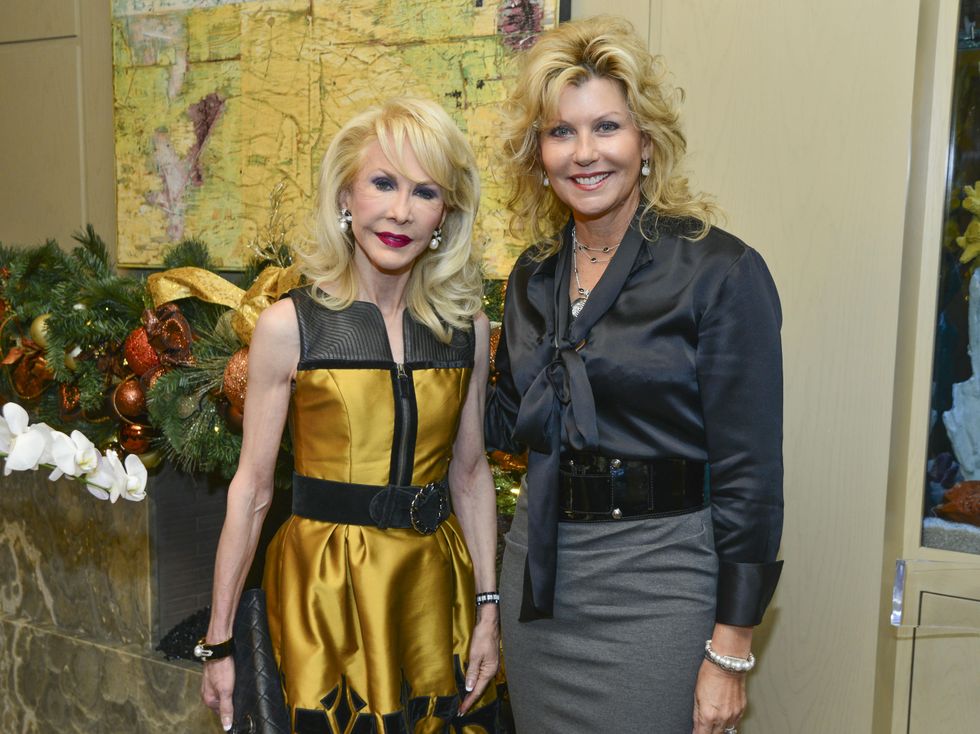 A Christmas Legacy: No "bah, humbugs" allowed at this $200,000 River ...