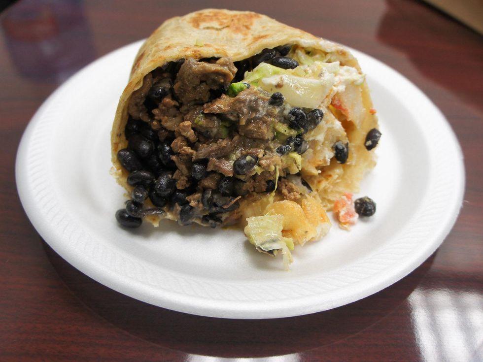 Free food alert! New Heights restaurant is giving away French fry ...