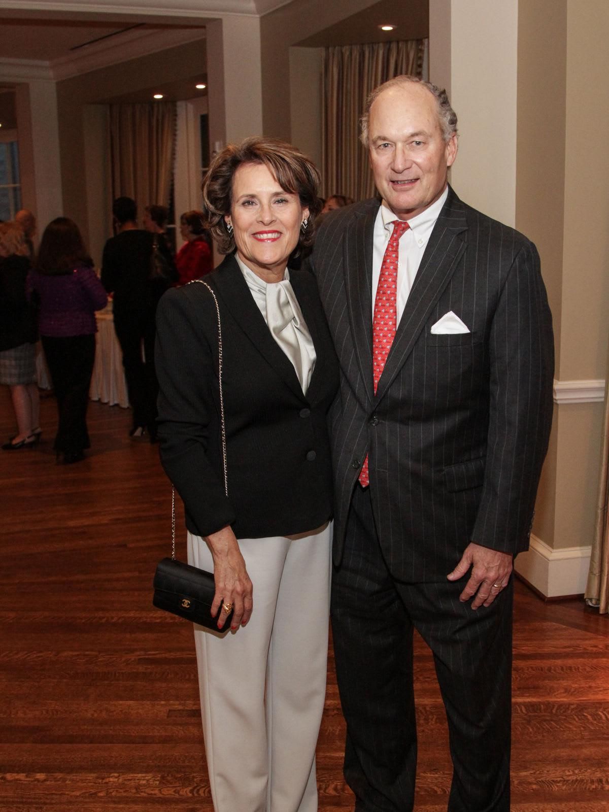 Elizabeth and Peter Wareing at the Houston Hospice dinner. - CultureMap ...