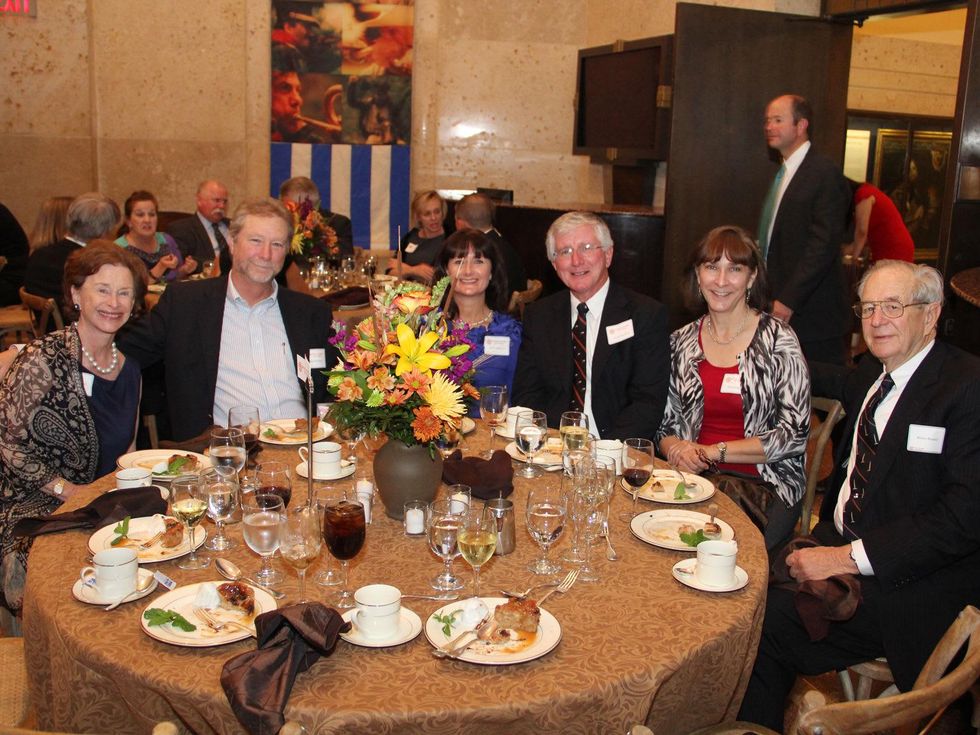 San Jacinto Monument supporters raise the flag for new museum and ...