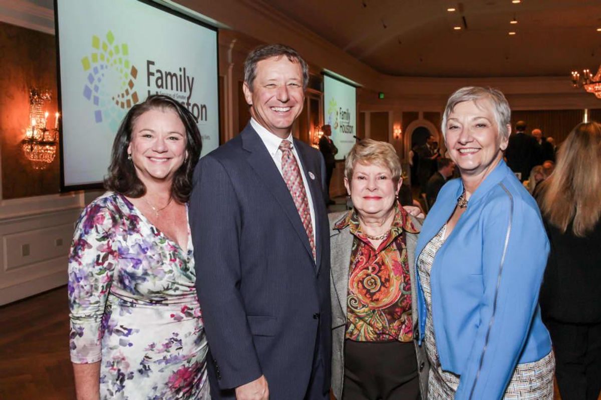 Tara Wuthrich, David Wuthrich, Penny Butler, Helen Vollmer ...