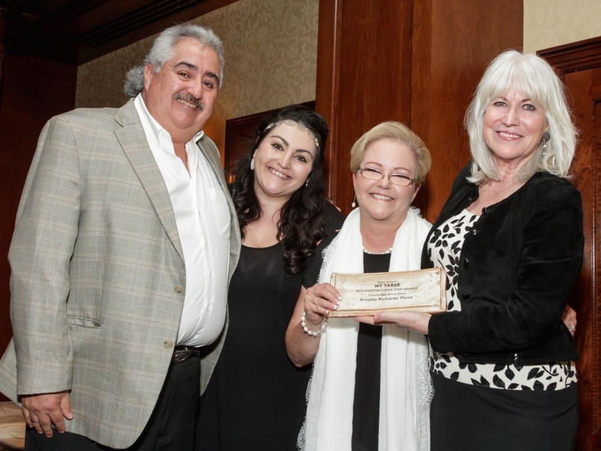 Arnaldo Richards of Picos with daughter Monica and wife Janice and My ...