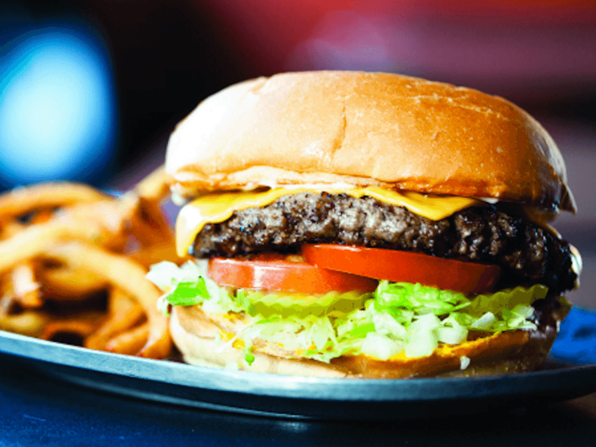 Eating out on Father’s Day is a slam dunk at Pappas Burger thanks to ...