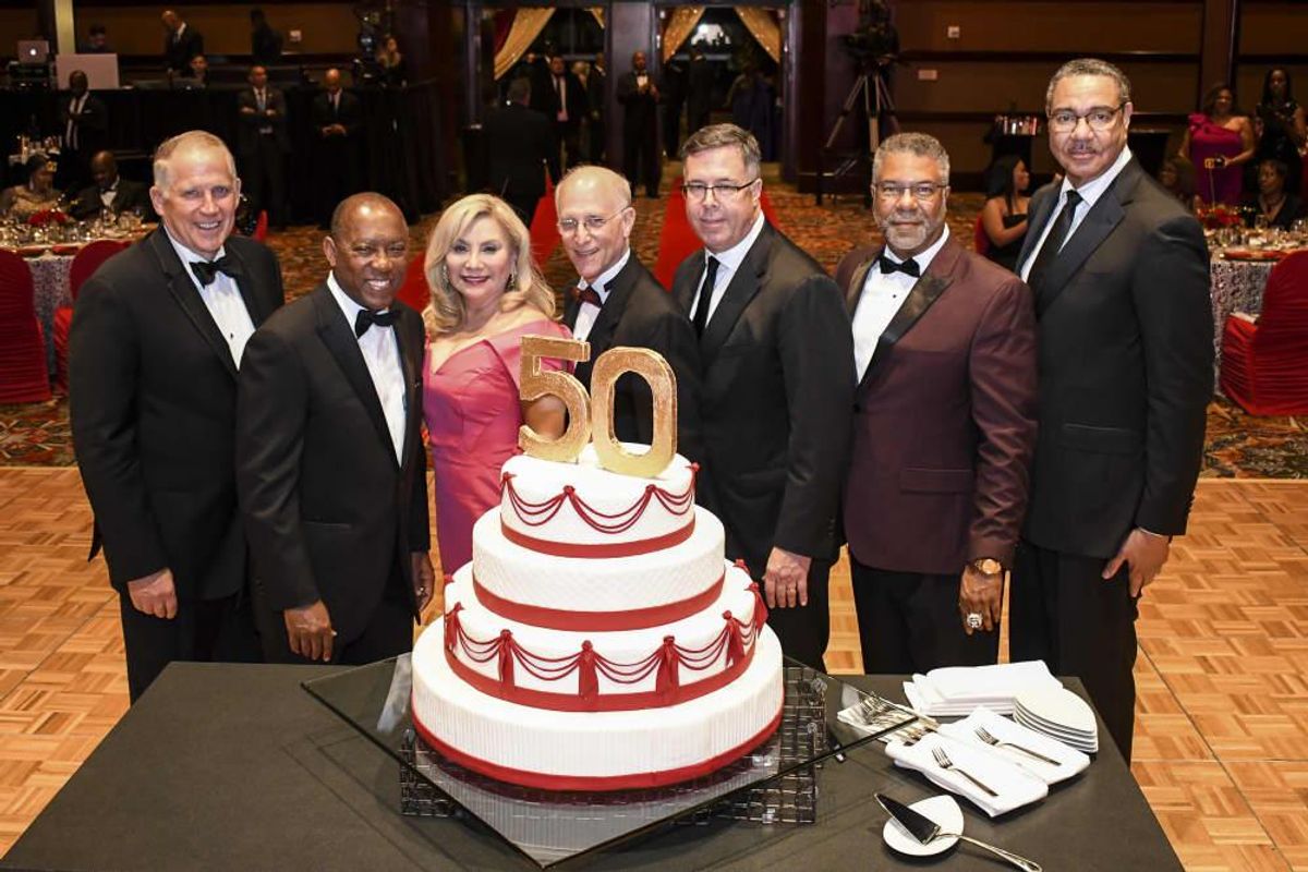 John Minge, Mayor Turner, Joanne & Peter Linden, Jerry Martin, Judson ...