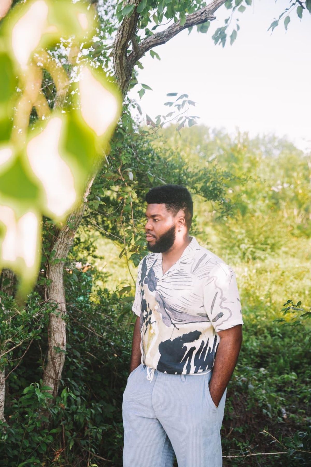 R&B pop artist Khalid will debut at RodeoHouston on March 18 ...