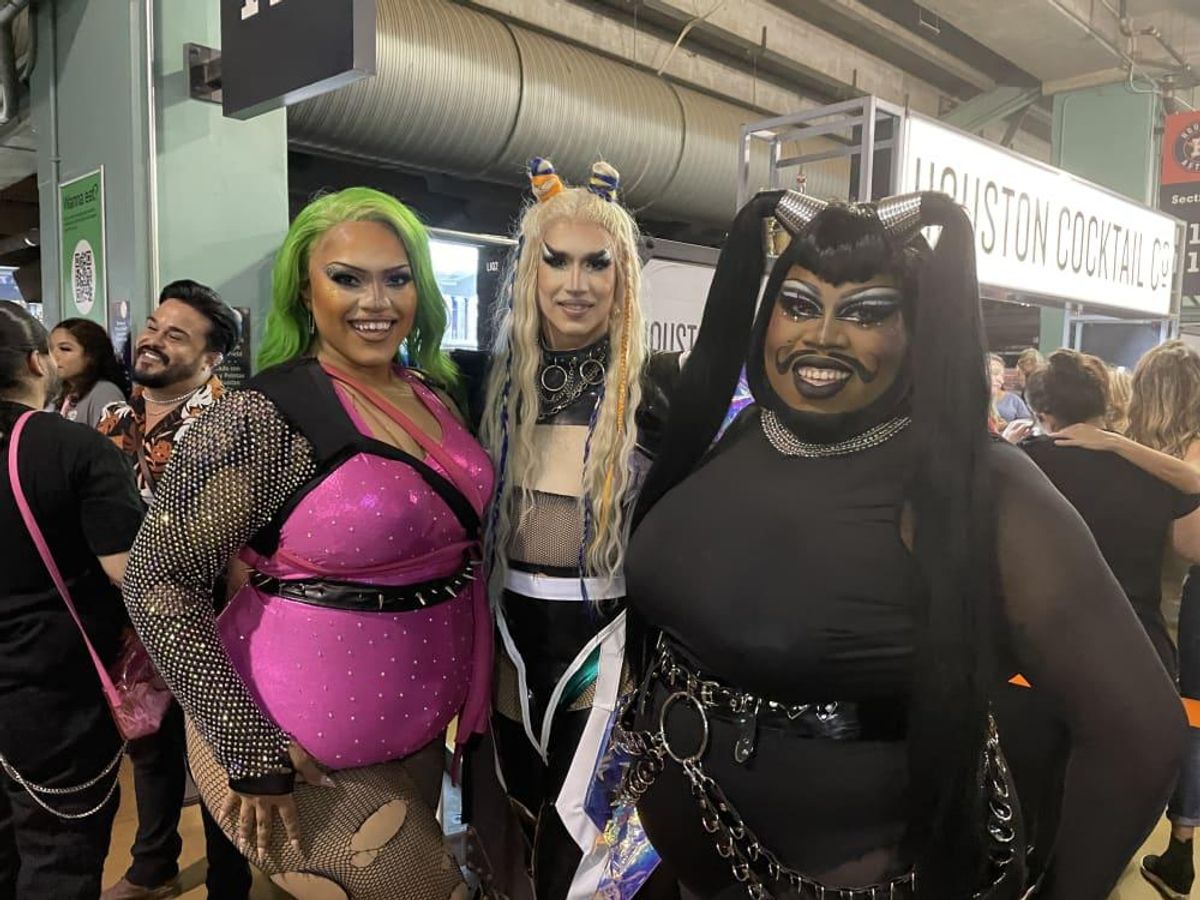 Adriana Larue, Andy Seymour, and The Blackberri brought the were a ...