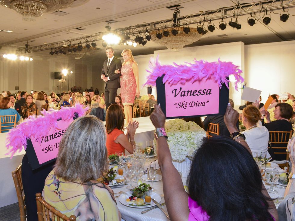 Best Dressed luncheon takes on new life with cheering throngs and Ralph ...