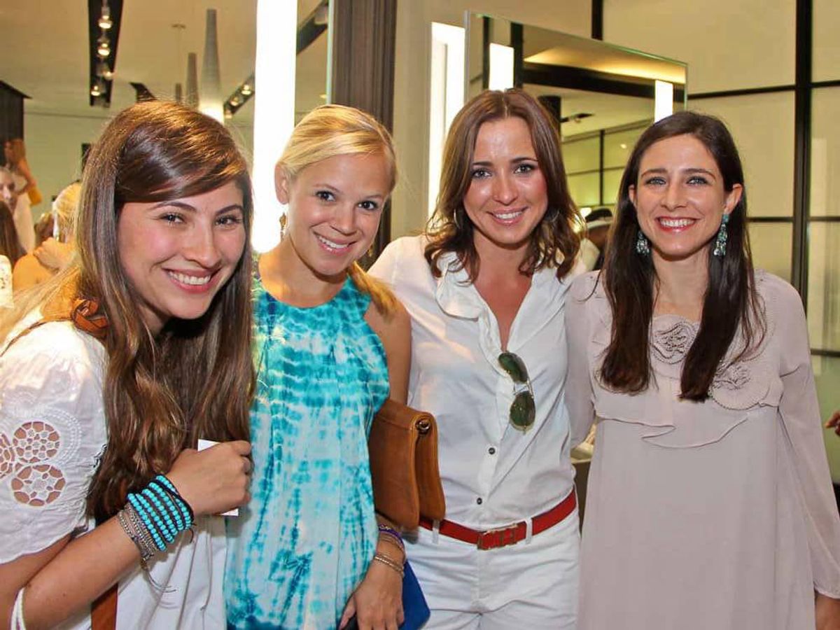 Joining the party scene were Paulina Padilla, Lauren Villosana ...