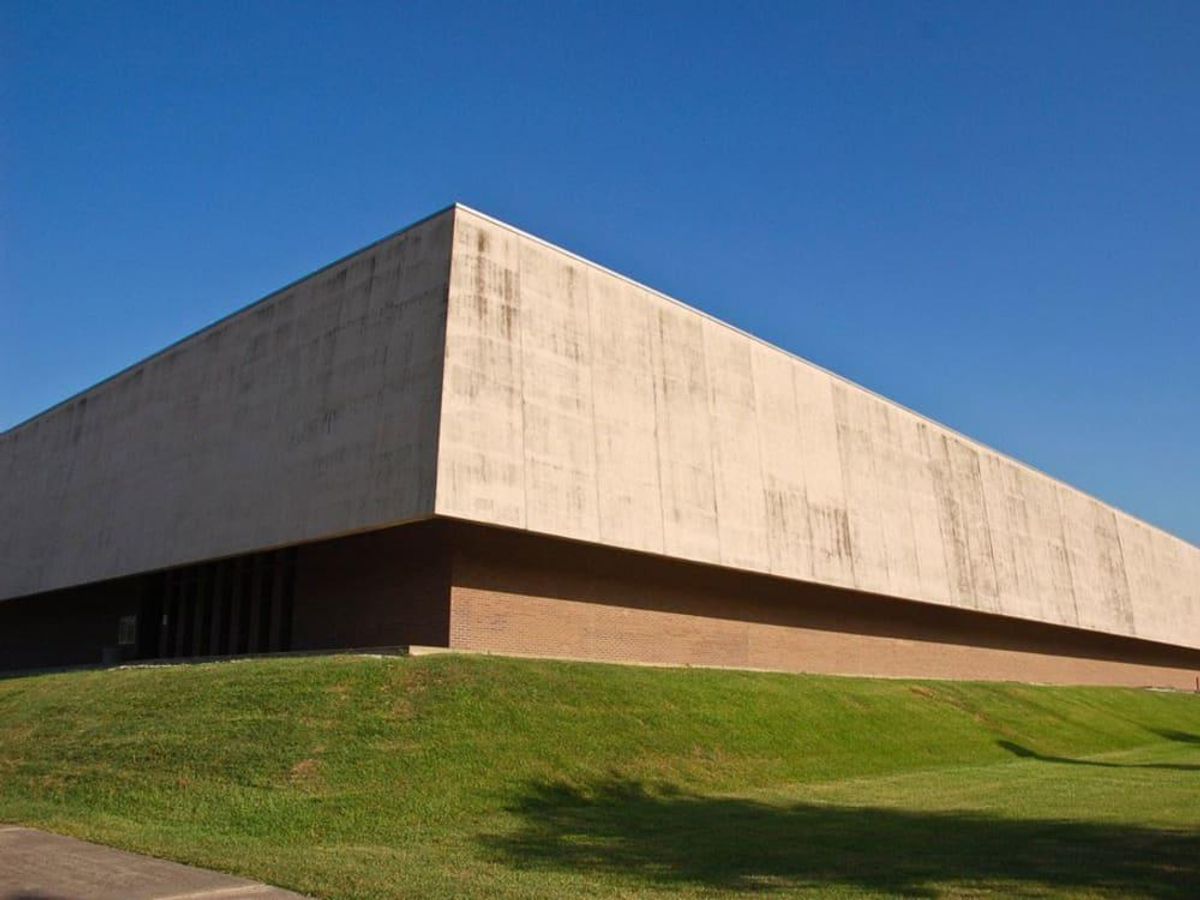The current Hofheinz Pavilion is in desperate need of a makeover ...