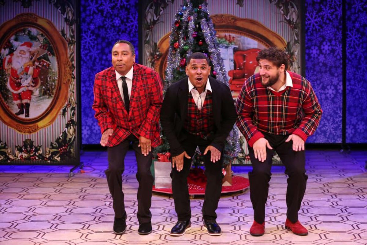 Stages Theatre puts on The Ultimate Christmas Show, starring Ronnie ...