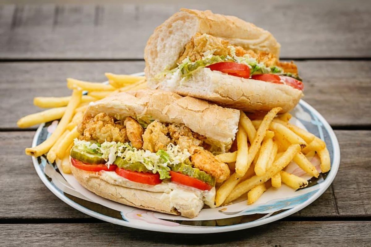 Peacemaker po' boy at Winnie's. - CultureMap Houston